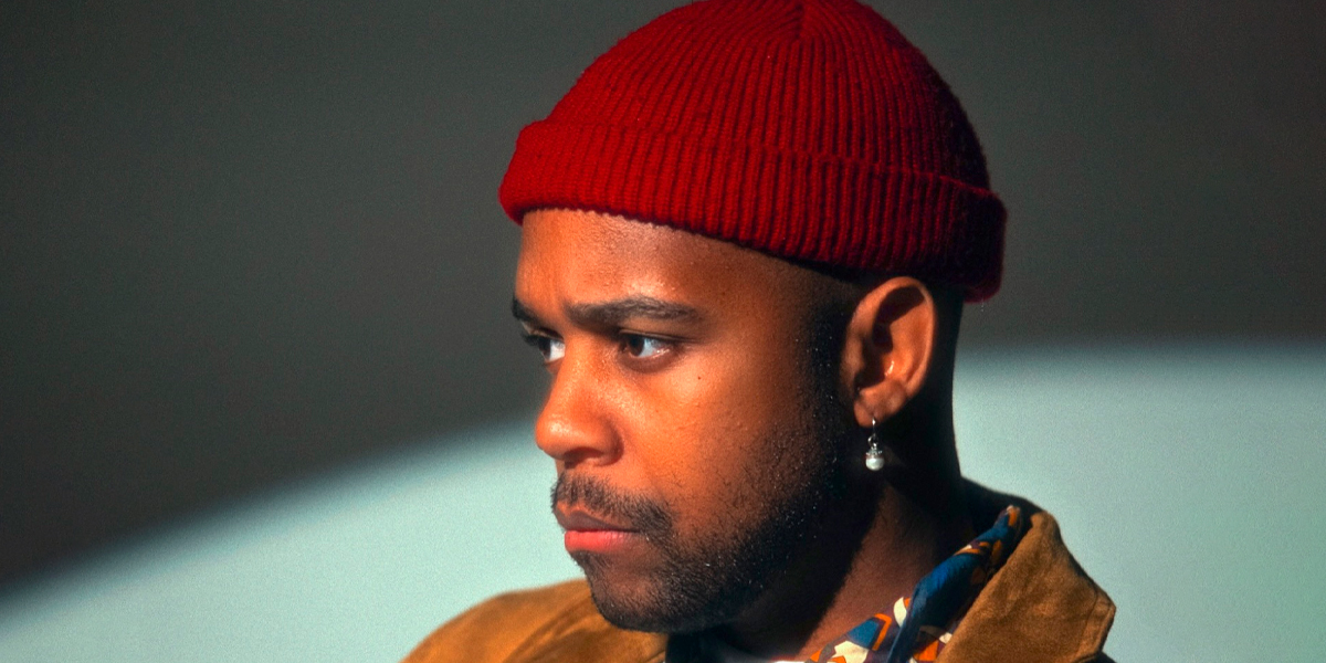 MOBLEY: Un viaje psicodélico a través del amor y la pérdida con “Y'r Ghost” - Global-Pop Magazine